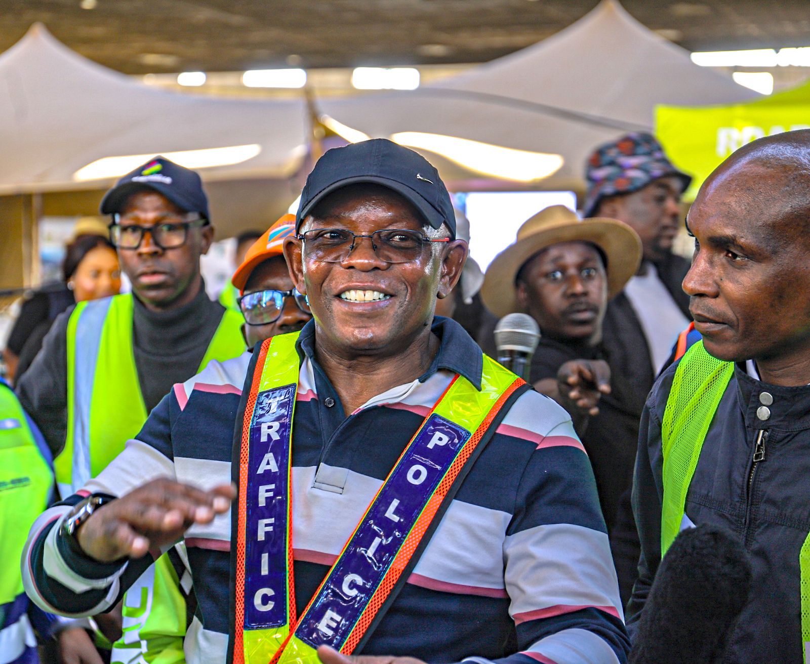 Minister Creecy and Deputy Minister Hlengwa visited the Terminus Taxi ...