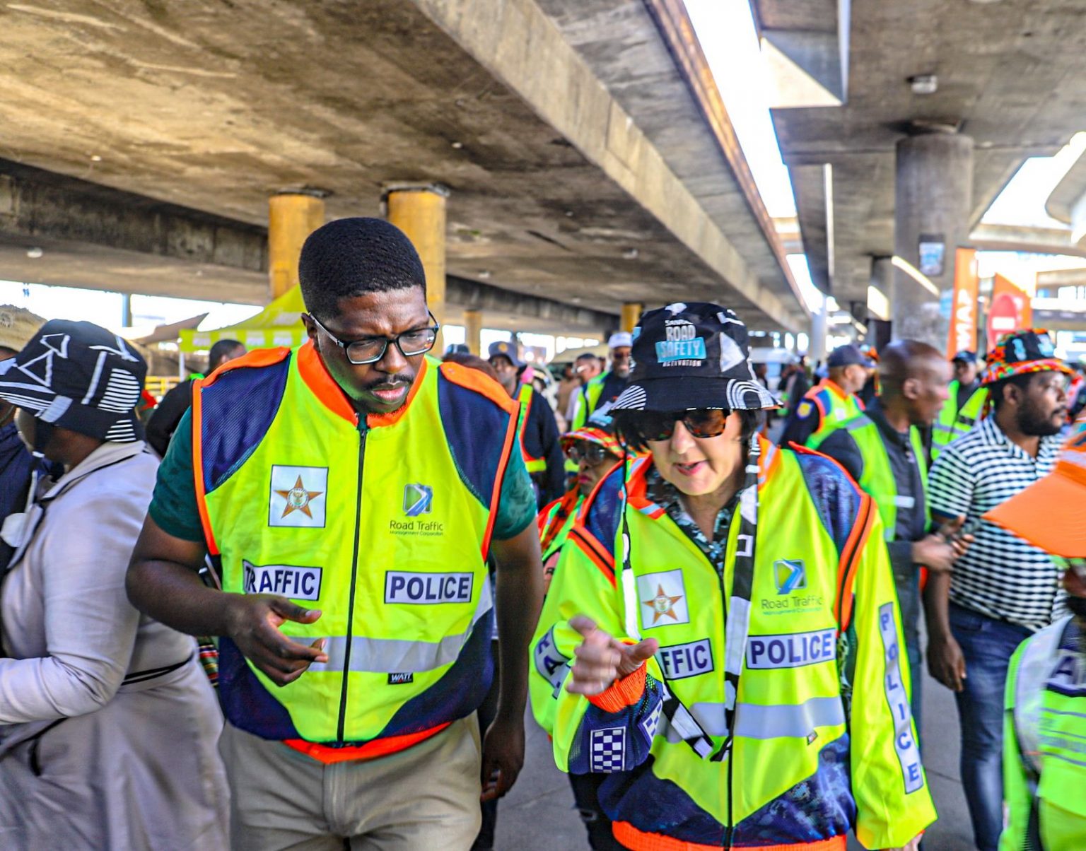 Minister Creecy and Deputy Minister Hlengwa visited the Terminus Taxi ...